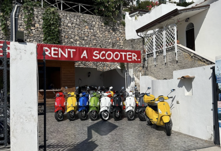 The Ultimate Budget Guide to the Amalfi Coast - The Petite Wanderer