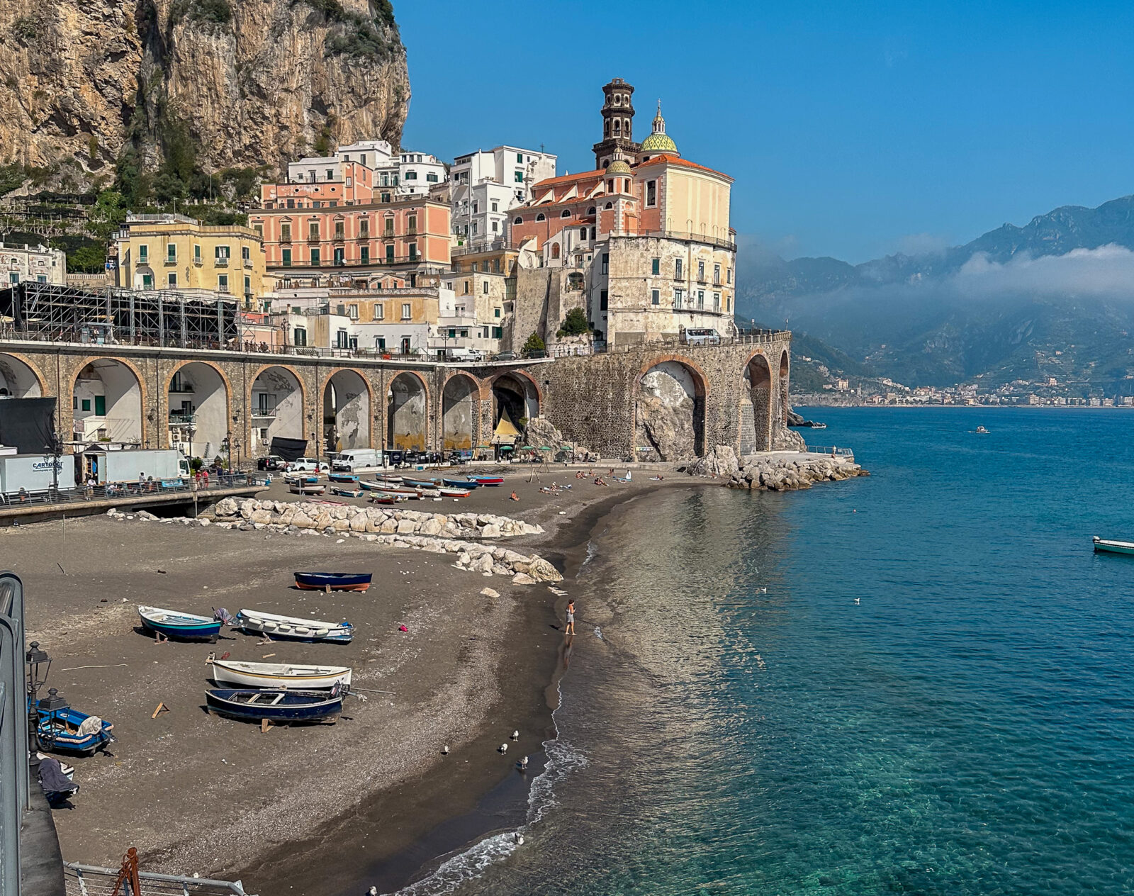 7 Best Beaches in the Amalfi Coast, Italy - The Petite Wanderer